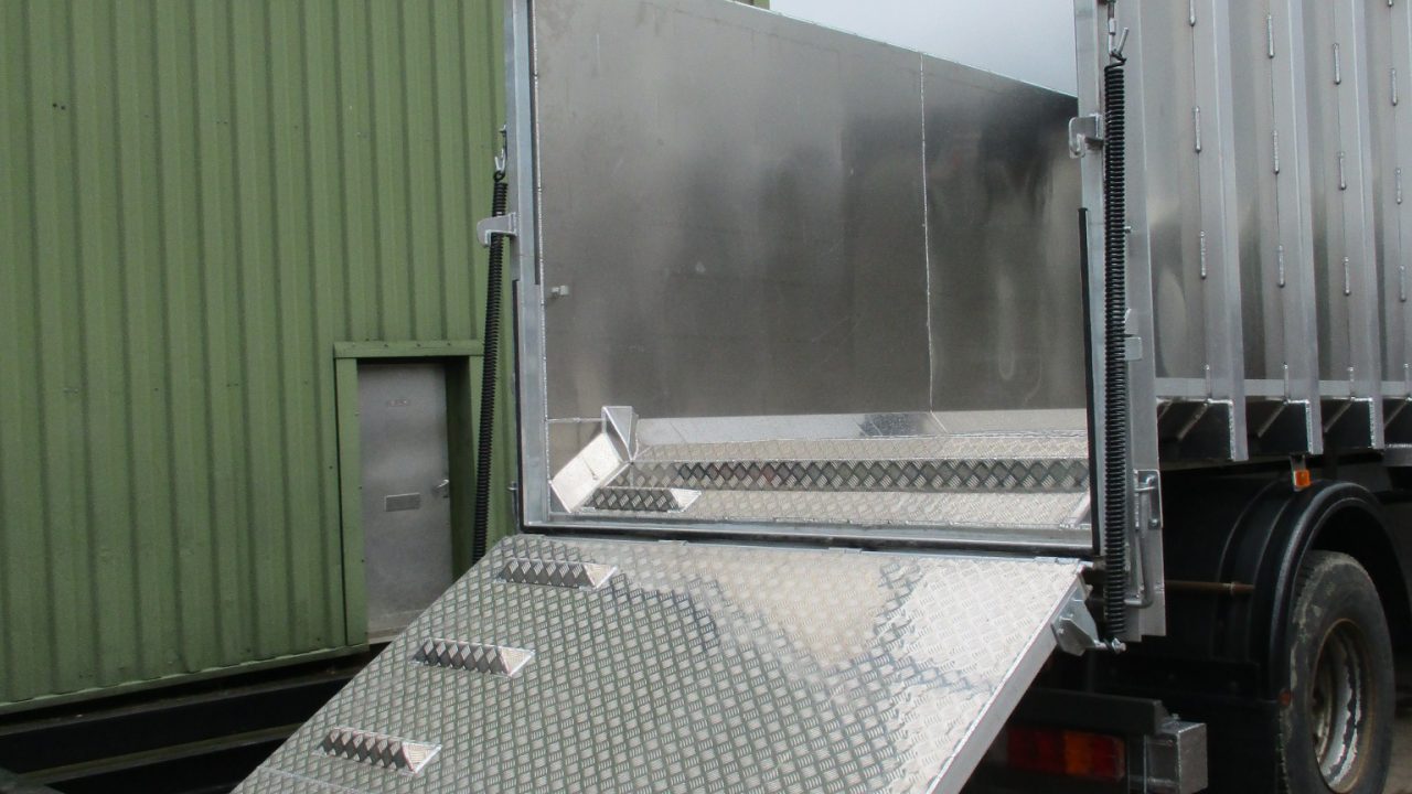 Tail Door Types | Garstang Truck Bodies